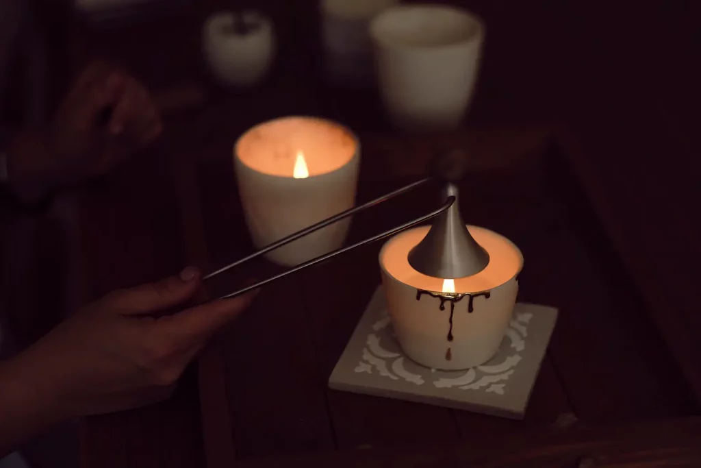 How to Turn Off a Candle The Proper Way - WickMagic